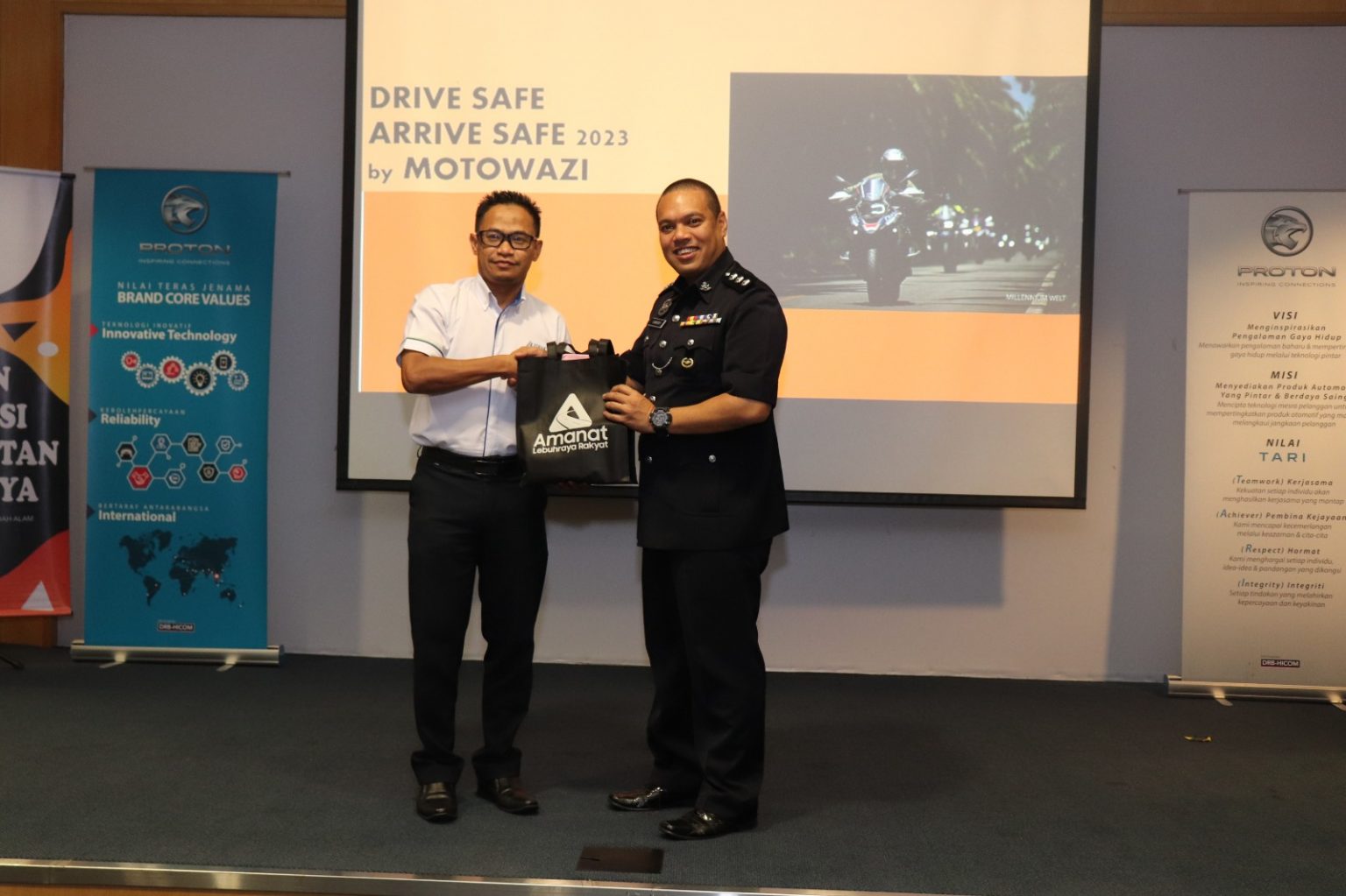 AMANAT LEBUHRAYA RAKYAT BERHAD HELD A ROAD SAFETY AWARENESS TALK IN ...